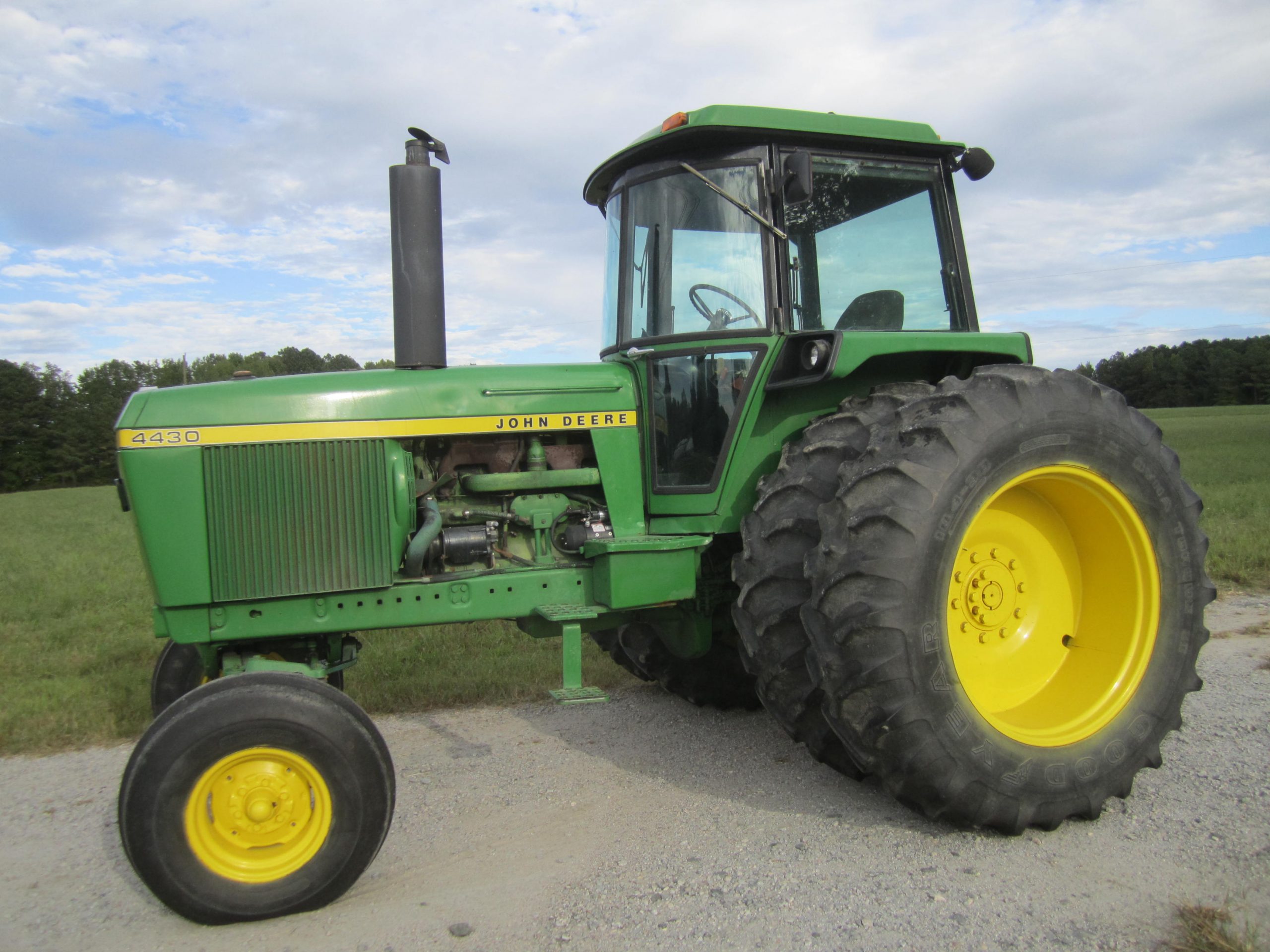 SOLD - John Deere 4430 Tractors with 8,500 Hrs | Tractor Zoom