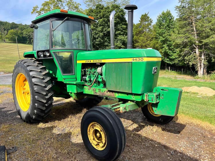 John Deere 4430 Tractors 100 to 174 HP for Sale | Tractor Zoom