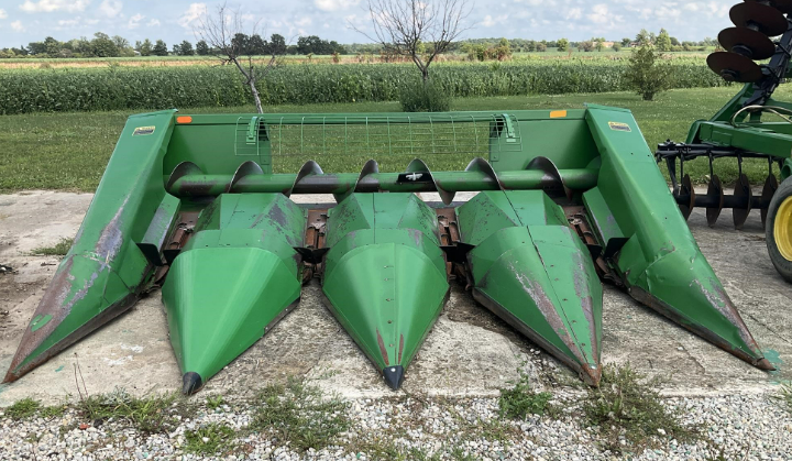 SOLD - John Deere 444 Harvesting with 4 Rows | Tractor Zoom