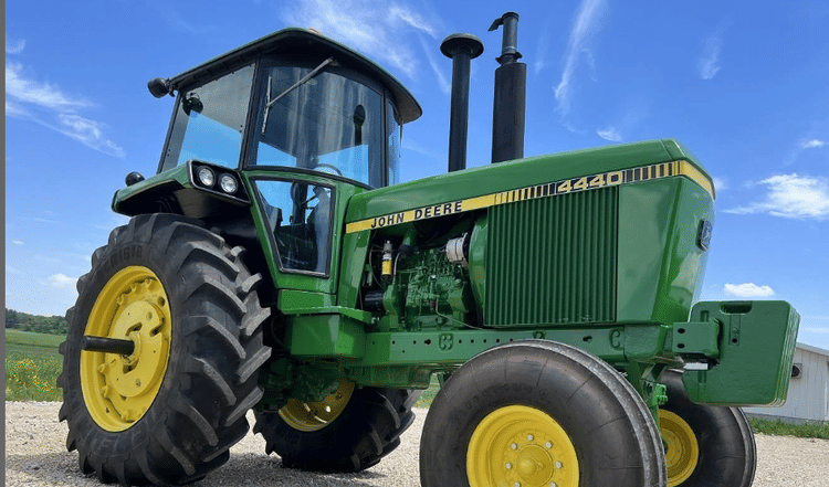 John Deere 4440 Tractors 100 to 174 HP for Sale | Tractor Zoom
