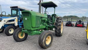 SOLD - JOHN DEERE 4620 TRACTOR Tractors with 662 Hrs | Tractor Zoom