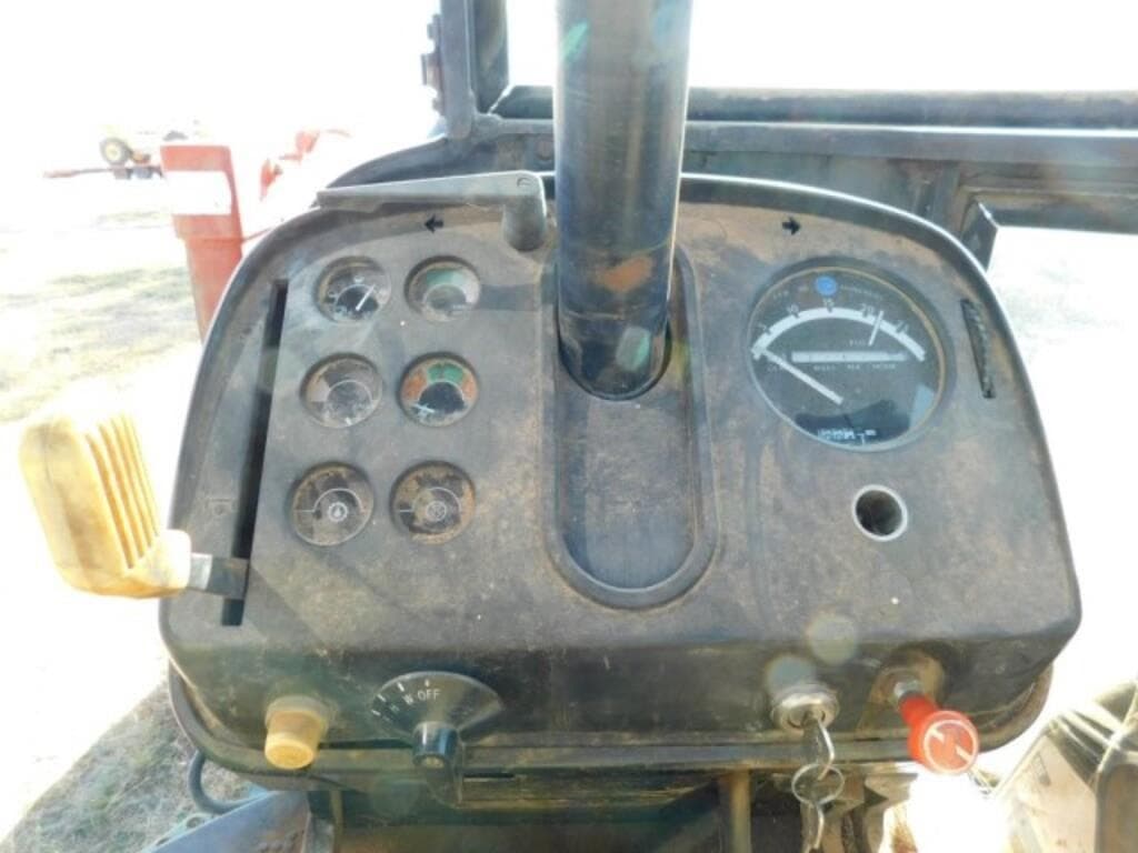 Tractor Zoom - John Deere 4640