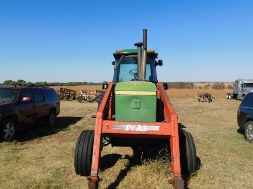Tractor Zoom - John Deere 4640
