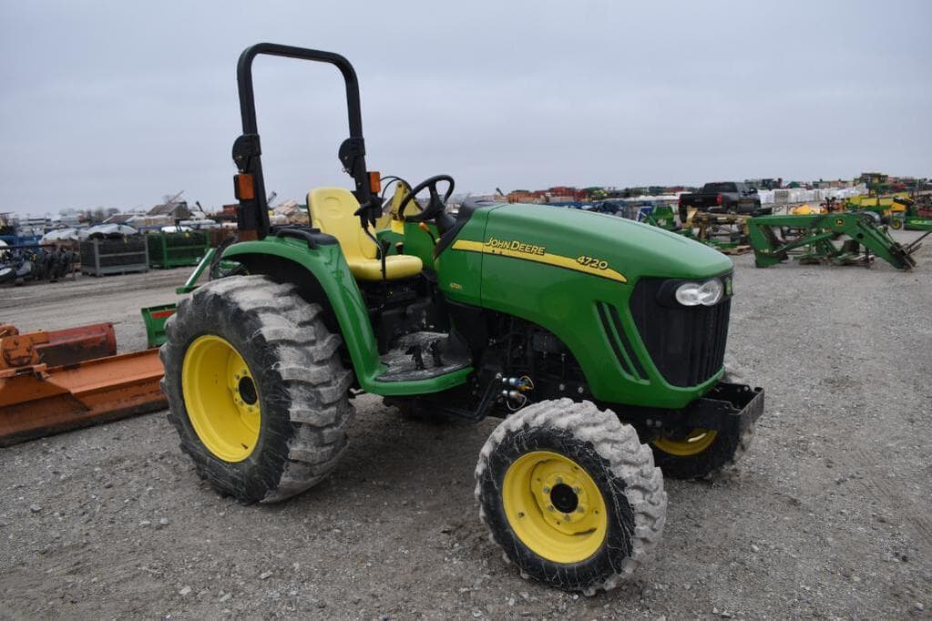 Tractor Zoom - John Deere 4720