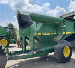 SOLD - John Deere 500 Harvesting with 500 Bu | Tractor Zoom