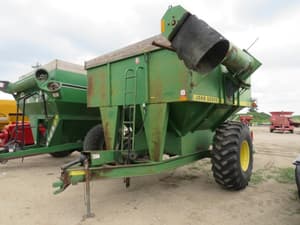SOLD - John Deere 500 Lot No. 112 Harvesting | Tractor Zoom