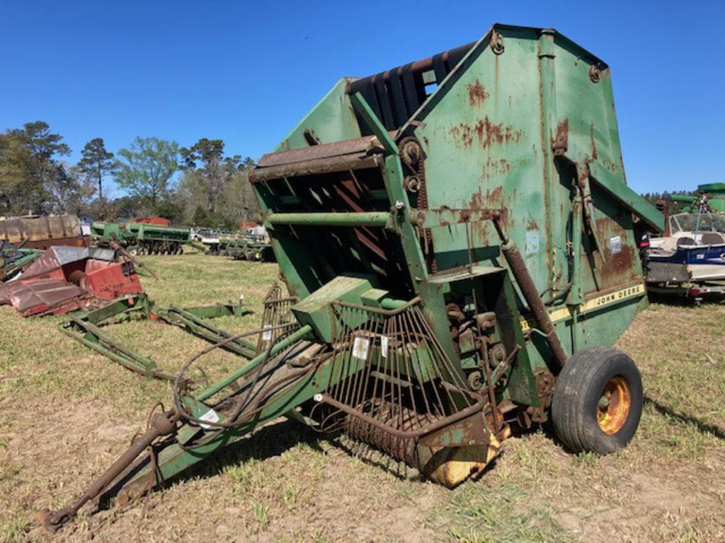 John Deere 510 Hay and Forage Balers - Round for Sale | Tractor Zoom