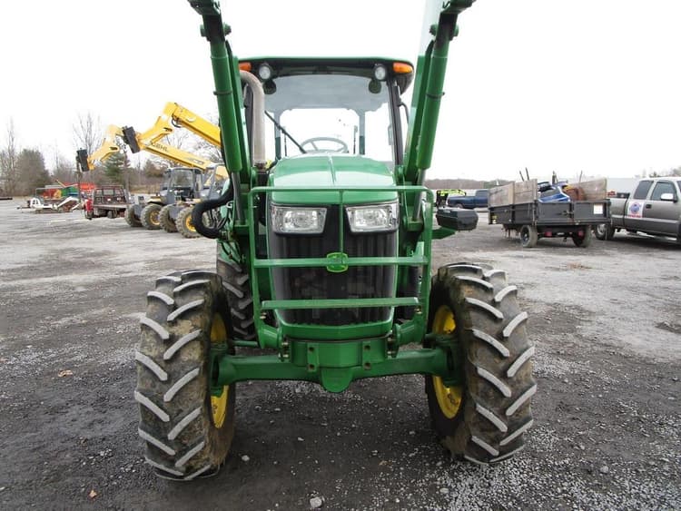 John Deere 5100E Tractors 100 to 174 HP for Sale | Tractor Zoom
