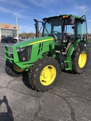 SOLD - 2023 John Deere 5115M Stock No. 701ddcd0-19df-11ed-8bec ...