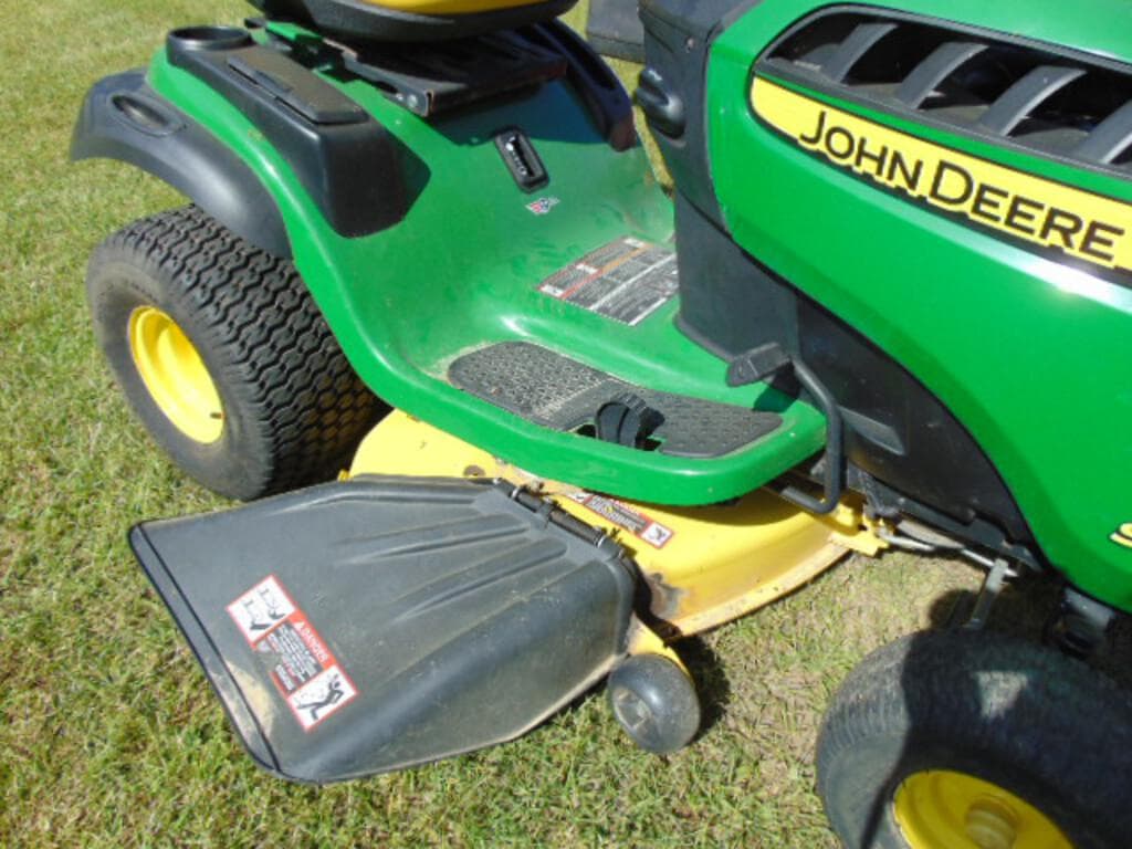 John Deere S240 Other Equipment Turf for Sale | Tractor Zoom