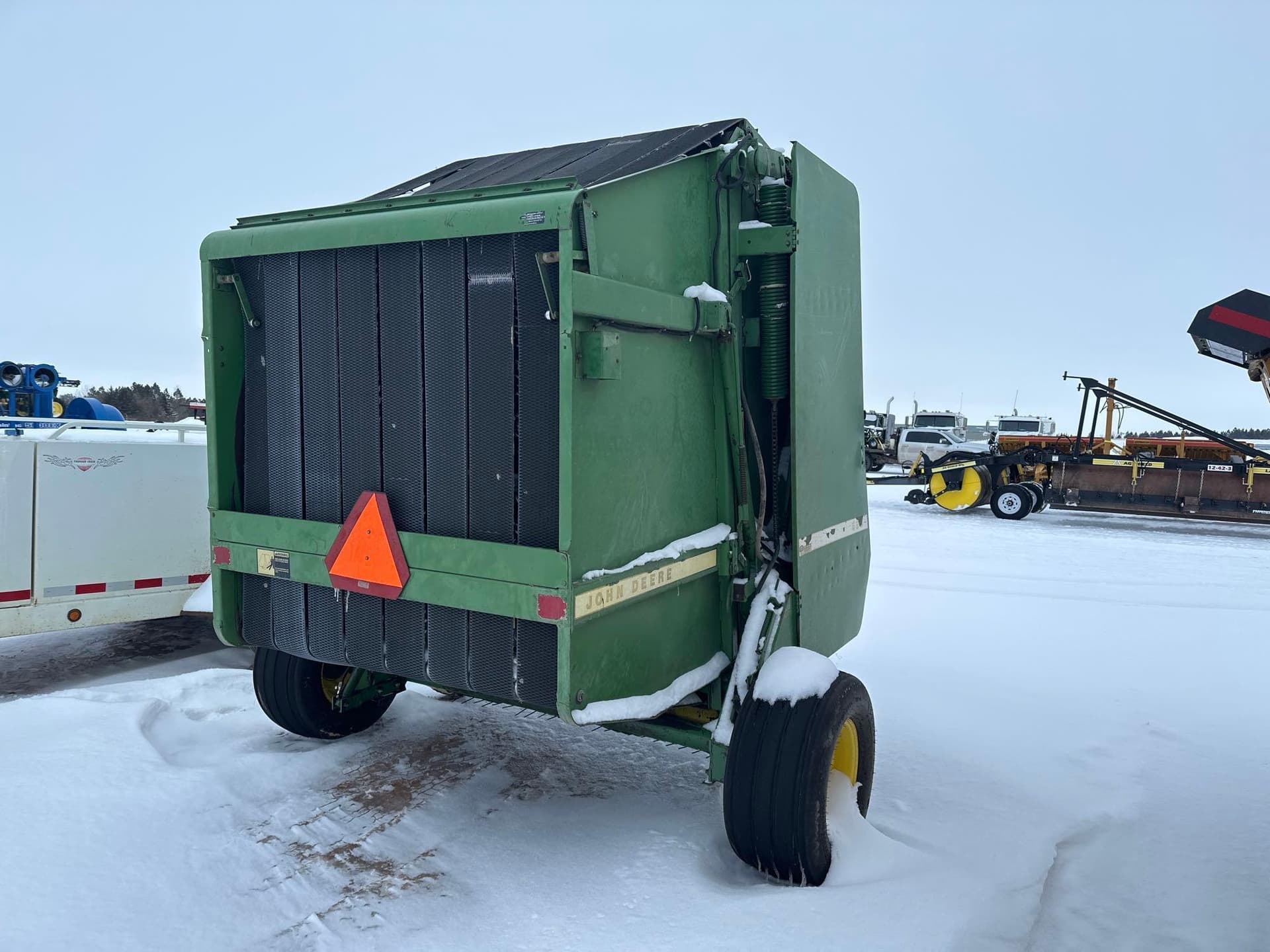 Tractor Zoom - John Deere 530