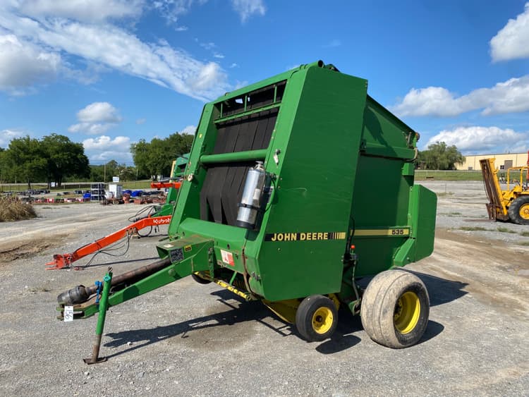 SOLD - John Deere 535 Hay and Forage Balers - Round | Tractor Zoom