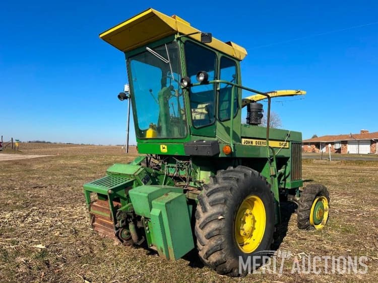 SOLD - John Deere 5400 Harvesting Forage Harvesters - Self Propelled ...