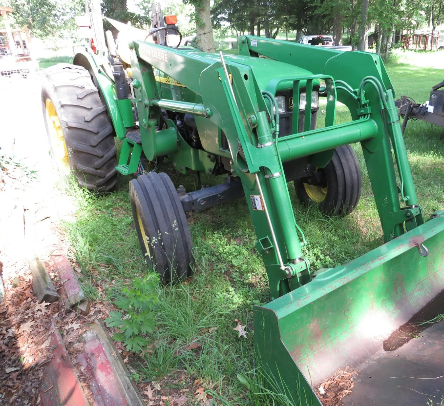 SOLD - John Deere 5420 Lot No. 9de83673-0395-11ed-9544-0246304ce823 Tractors with 2,504 Hrs ...