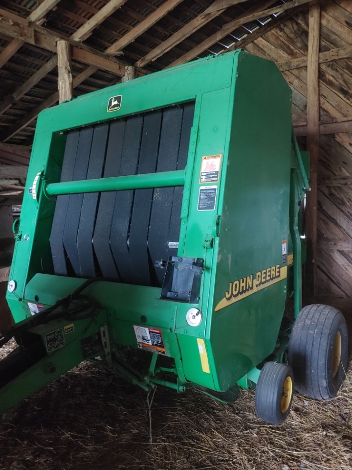 SOLD - John Deere 547 Lot No. a1bf602a-129d-11ed-9544-0246304ce823 Hay ...