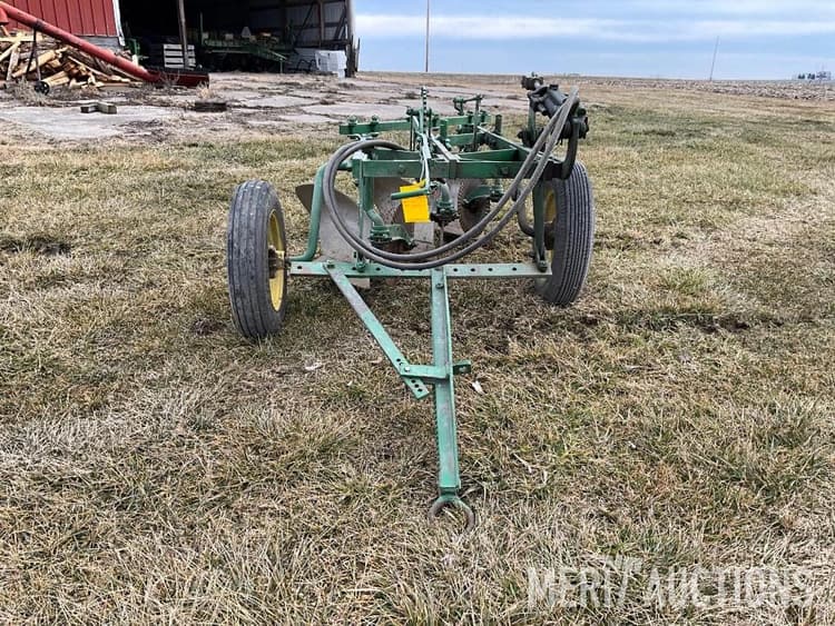 John Deere 55 ABH Tillage Plows for Sale | Tractor Zoom