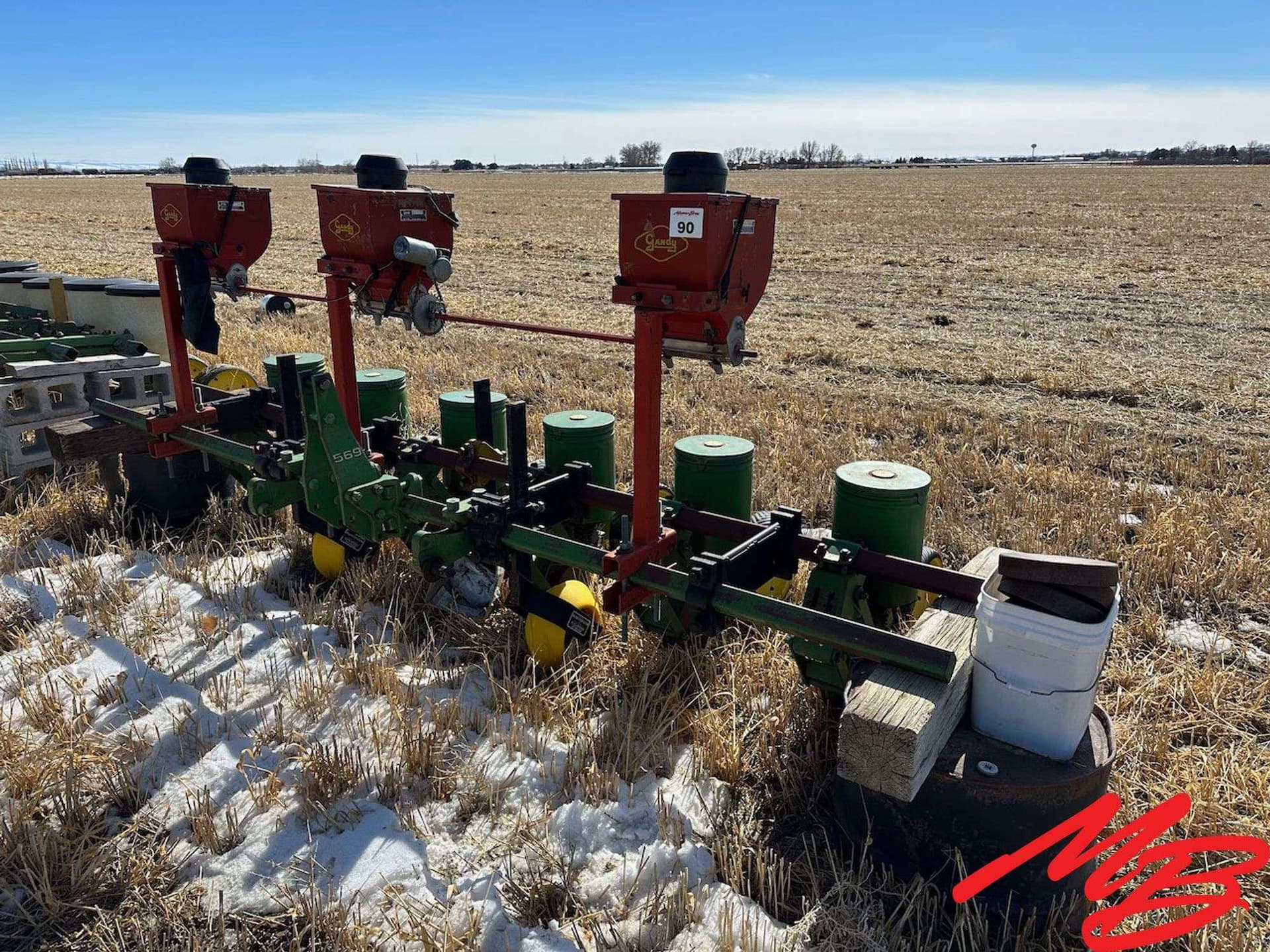 Tractor Zoom - John Deere 569