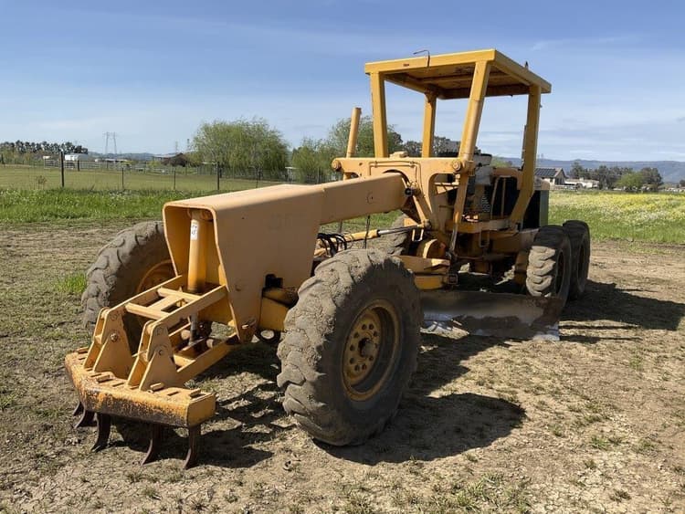 John Deere 570 Construction Motor Graders for Sale | Tractor Zoom