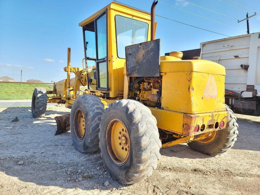 John Deere 570A Construction Motor Graders for Sale | Tractor Zoom
