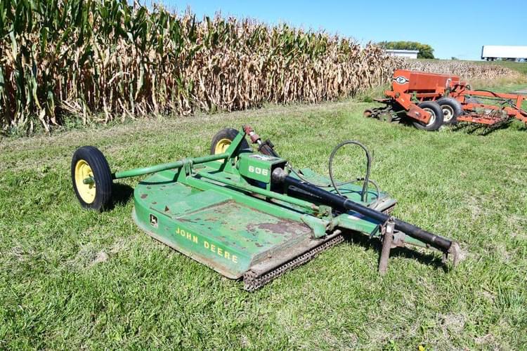 SOLD - John Deere 606 Hay and Forage Mowers - Rotary | Tractor Zoom