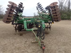 SOLD - John Deere 630 Hydraulic Fold Disc Tillage with 18 ft | Tractor Zoom