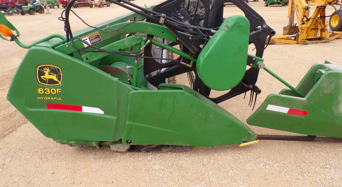 SOLD - John Deere 630F Lot No. 580f9197-17fa-11ed-9544-0246304ce823 ...