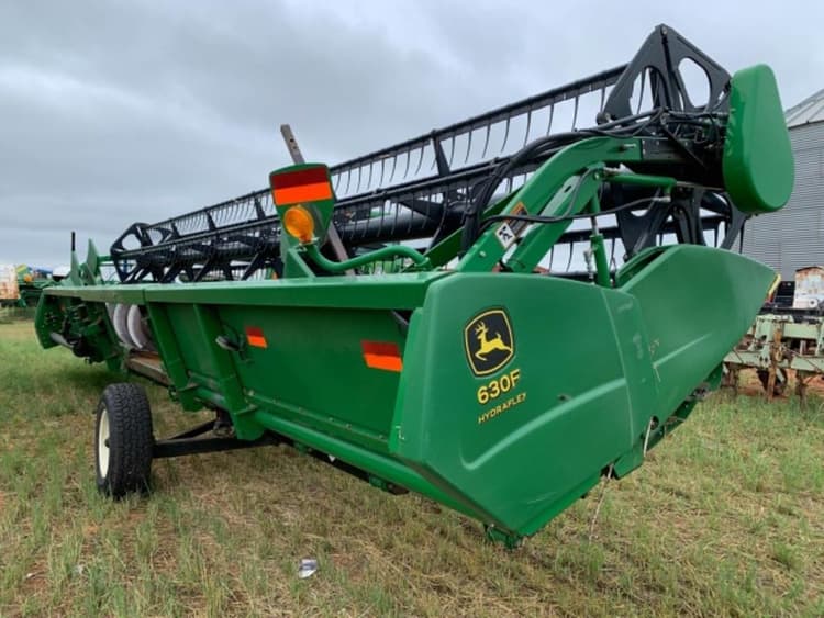 John Deere 630F Harvesting Headers - Platform for Sale | Tractor Zoom