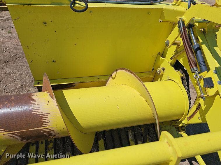 John Deere 640B Harvesting Headers - Forage for Sale | Tractor Zoom