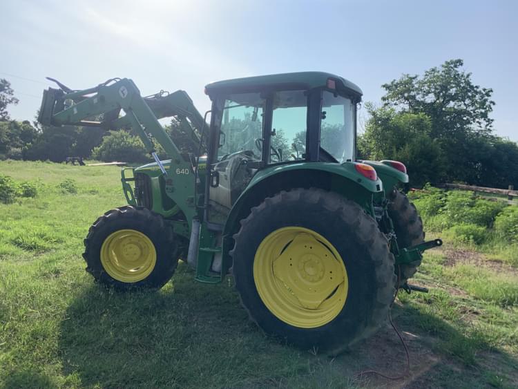 SOLD - John Deere 6415 Tractors 100 to 174 HP | Tractor Zoom