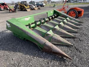 SOLD - John Deere 643 Corn Head Harvesting with 6 Rows | Tractor Zoom