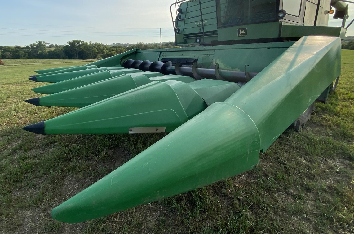 SOLD - John Deere 643 Harvesting with 6 Rows | Tractor Zoom