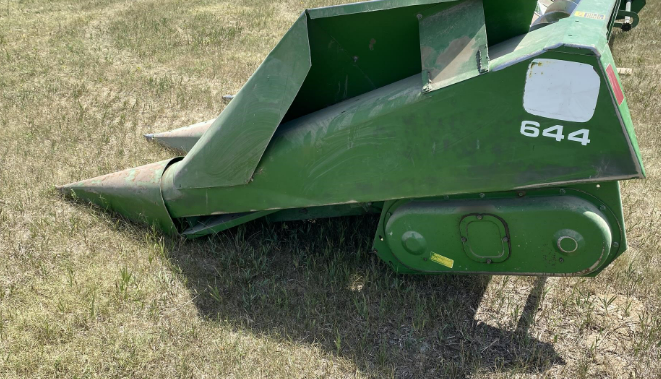 John Deere 644 Harvesting Headers - Row Crop for Sale | Tractor Zoom