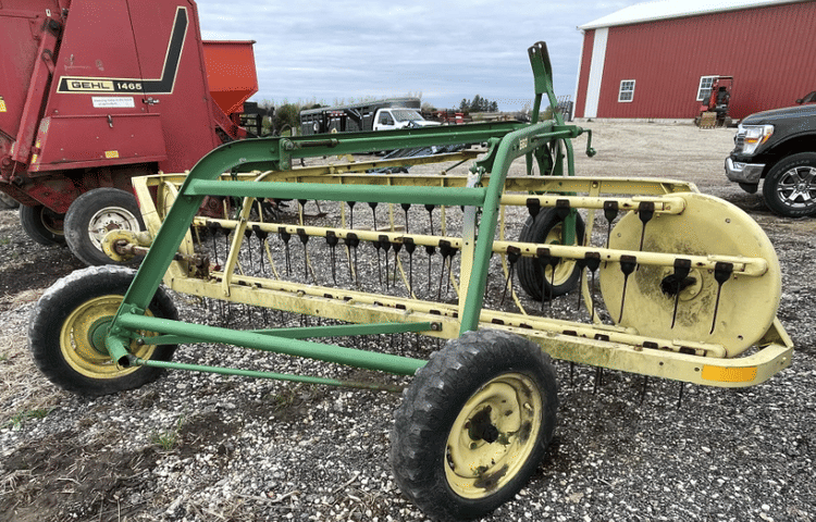 John Deere 660 Hay and Forage Hay - Rakes/Tedders for Sale | Tractor Zoom