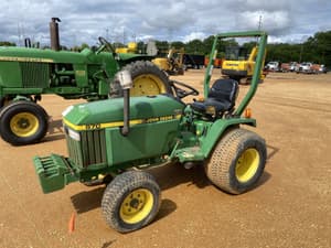 SOLD - John Deere 670 Lot No. 56830524 Tractors with 892 Hrs | Tractor Zoom