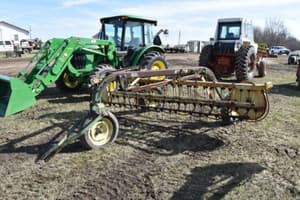 SOLD - John Deere 670 Side Delivery Rake Hay and Forage | Tractor Zoom