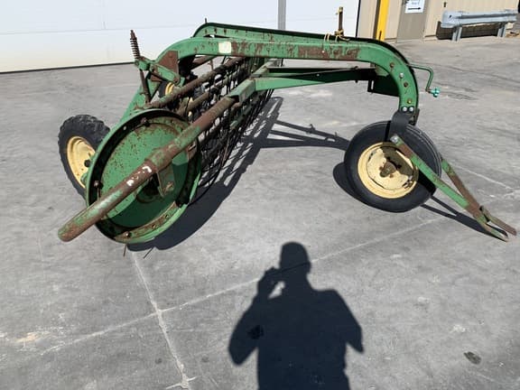 John Deere 672 Hay and Forage Hay - Rakes/Tedders for Sale | Tractor Zoom