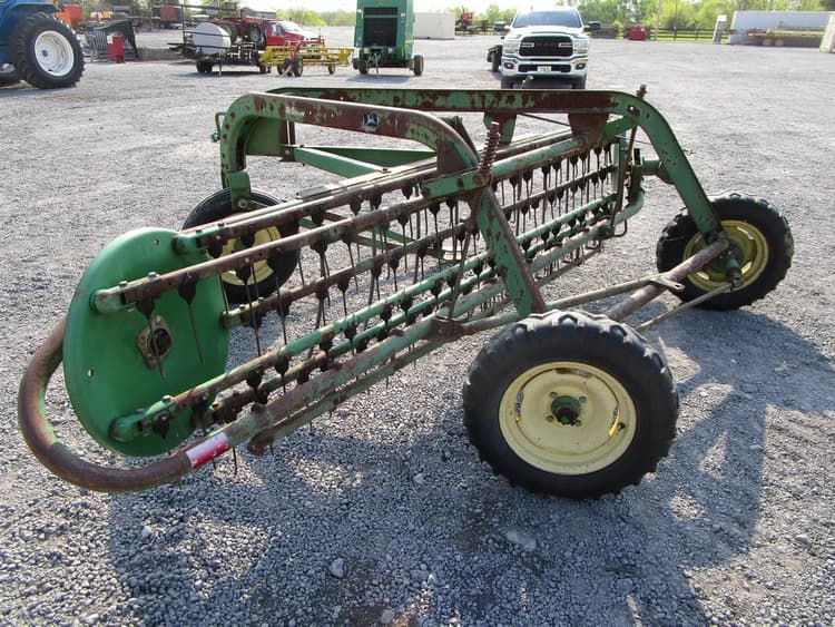 John Deere 673 Hay and Forage Hay - Rakes/Tedders for Sale | Tractor Zoom