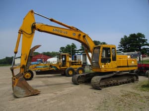 SOLD - John Deere 690D-LC Lot No. 15 Construction with --- Hrs ...