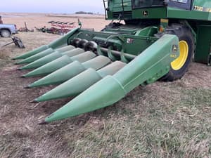 SOLD - John Deere 693 Harvesting with --- Rows | Tractor Zoom