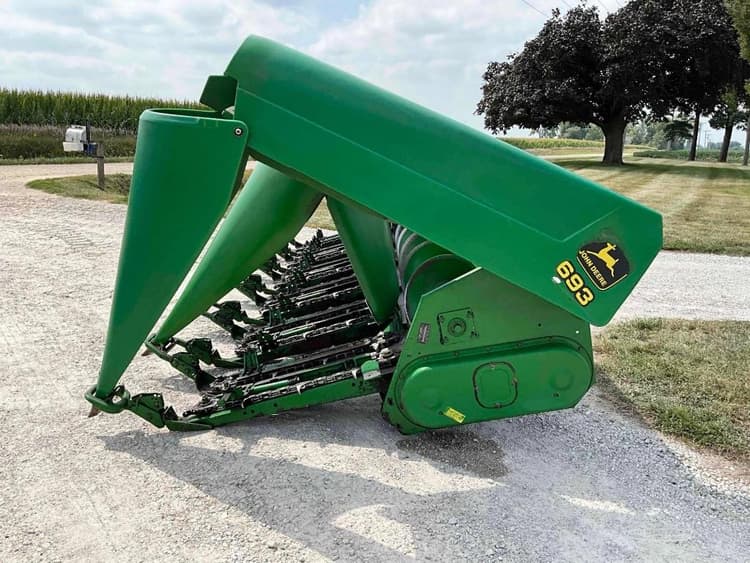 John Deere 693 Harvesting Headers - Row Crop for Sale | Tractor Zoom