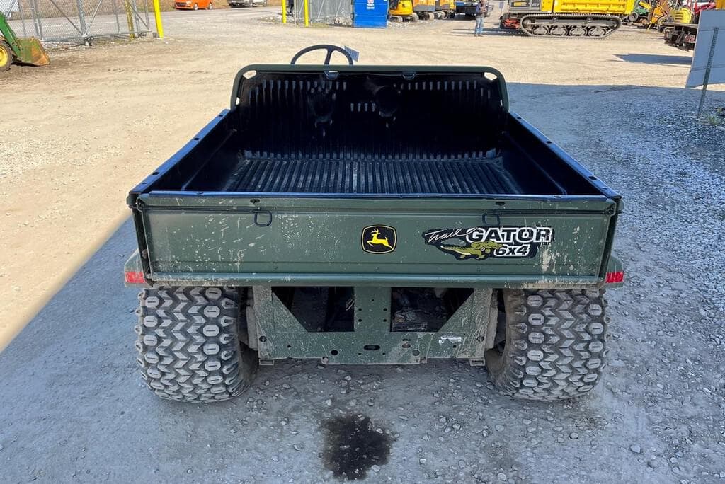 Tractor Zoom - John Deere Trail Gator