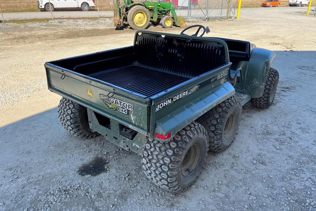 Tractor Zoom - John Deere Trail Gator