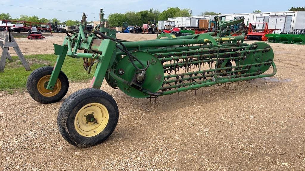 SOLD - John Deere 700 Hay and Forage | Tractor Zoom