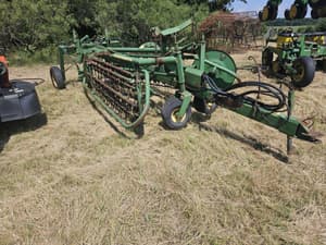 SOLD - John Deere 700 Hydraulic Hay Rake Hay and Forage | Tractor Zoom