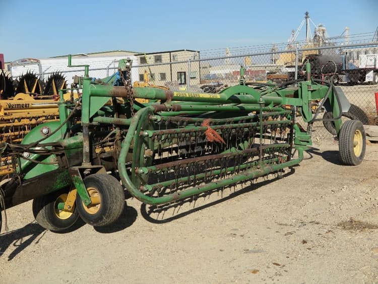 SOLD - John Deere 700 Hay and Forage Hay - Rakes/Tedders | Tractor Zoom