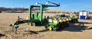 SOLD - JOHN DEERE 7000 16 ROW PLANTER Planting with 16 Rows | Tractor Zoom