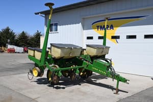 SOLD - John Deere 7000, 4 Row Planter Planting with 4 Rows | Tractor Zoom