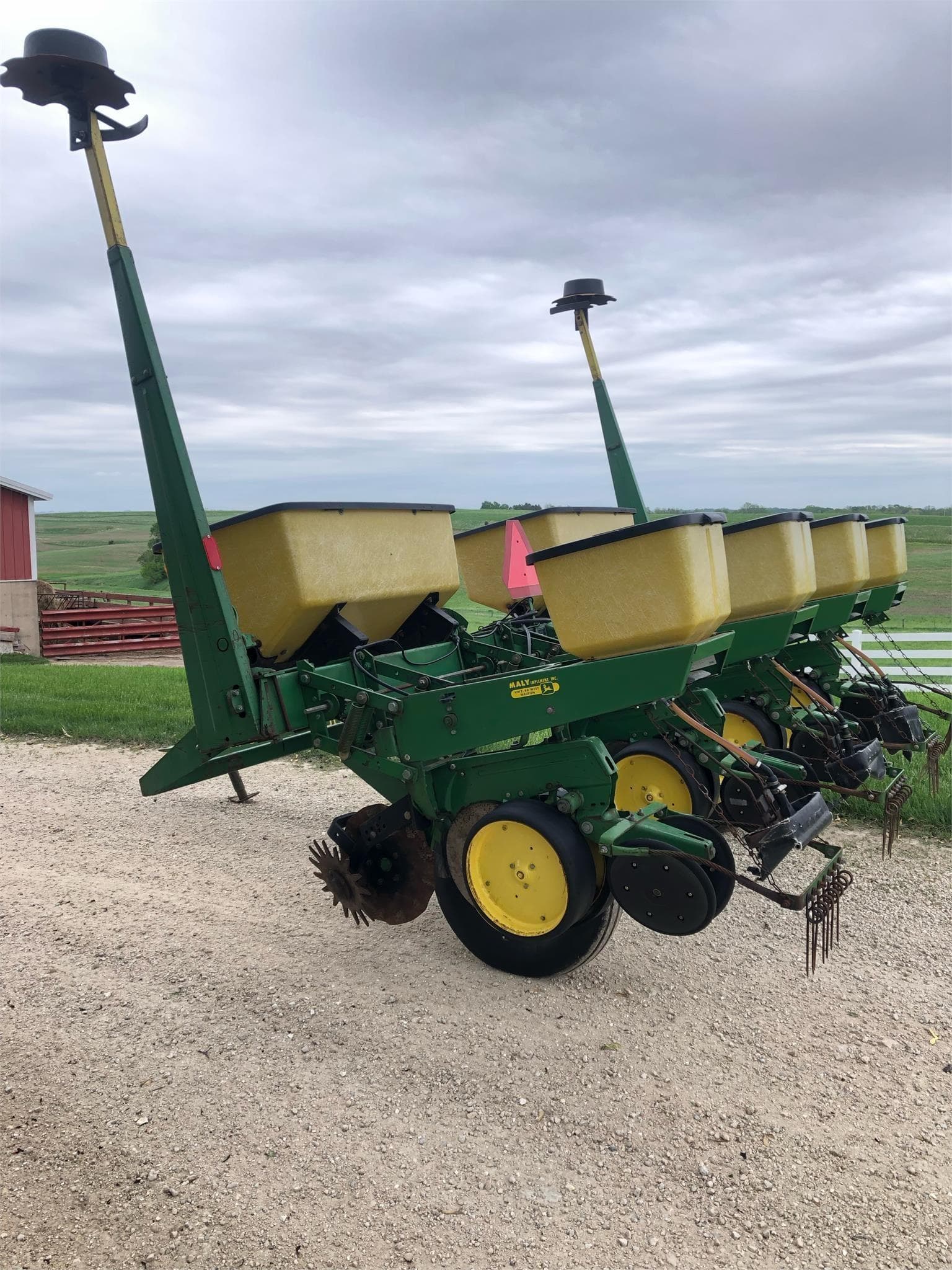 John Deere 7000 Planting Planters for Sale | Tractor Zoom