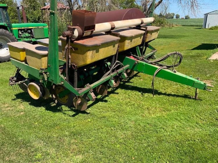 John Deere 7000 Planting Planters for Sale | Tractor Zoom