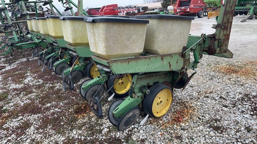 John Deere 7000 Planting Planters for Sale | Tractor Zoom